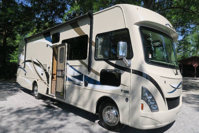 NEW 2017 THOR ACE 30.2 - Overview | Berryland Campers