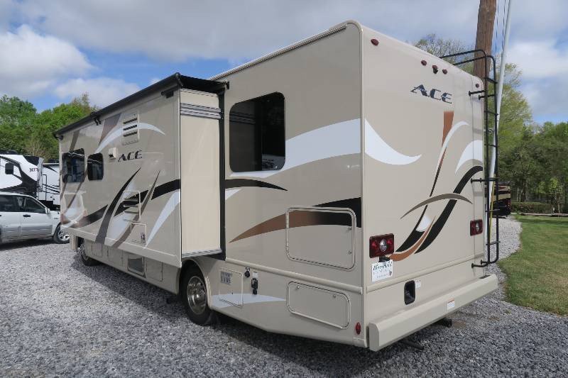 NEW 2017 THOR ACE 30.4 - Overview | Berryland Campers