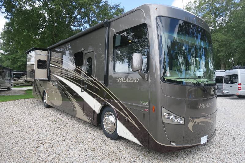 NEW 2017 THOR PALAZZO 36.1 - Overview | Berryland Campers
