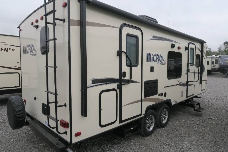 NEW 2017 FOREST RIVER MICRO-LITE BY FLAGSTAFF 25DKS - Overview ...