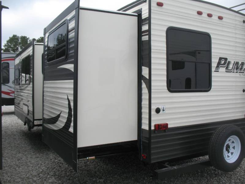 NEW 2016 PALOMINO PUMA 31BHSS - Overview | Berryland Campers