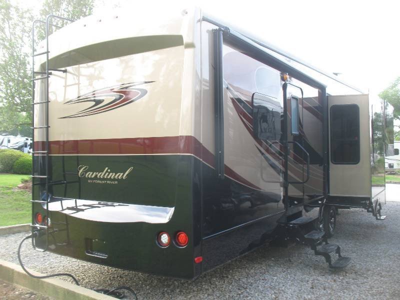 NEW 2016 FOREST RIVER CARDINAL 3825FL - Overview | Berryland Campers