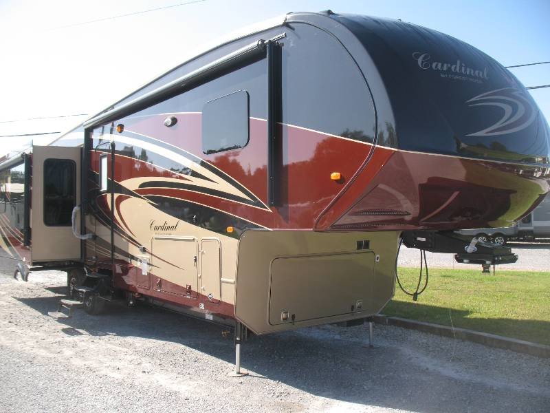 NEW 2016 FOREST RIVER CARDINAL 3850RL - Overview | Berryland Campers