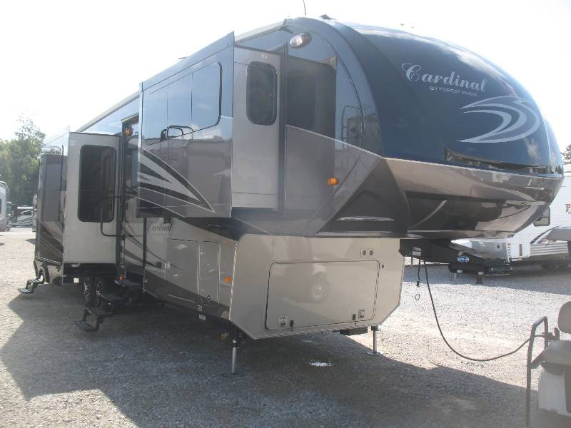 NEW 2016 FOREST RIVER CARDINAL 3825FL - Overview | Berryland Campers