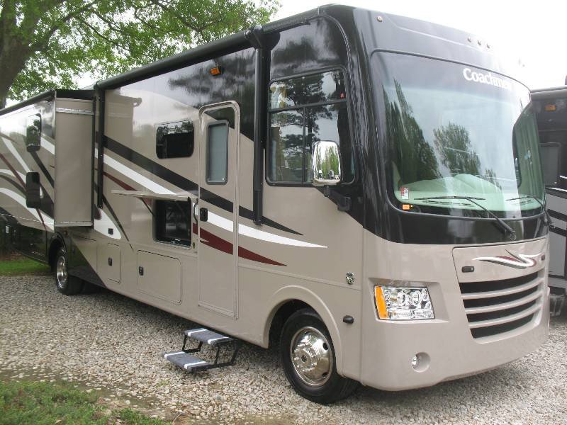 NEW 2016 COACHMEN MIRADA 35BHF - Overview | Berryland Campers