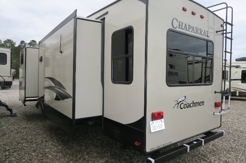 NEW 2016 COACHMEN CHAPARRAL 390QSMB - Overview | Berryland Campers