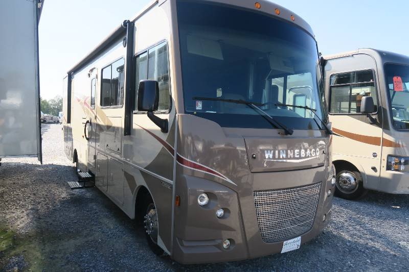 USED 2016 WINNEBAGO VISTA 31BE - Overview | Berryland Campers