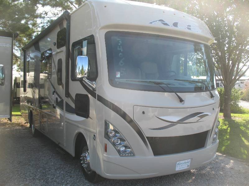 NEW 2016 THOR ACE 29.3 - Overview | Berryland Campers