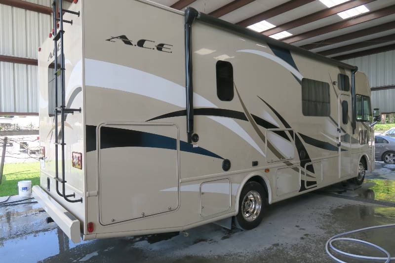 USED 2016 THOR ACE 29.3 - Overview | Berryland Campers