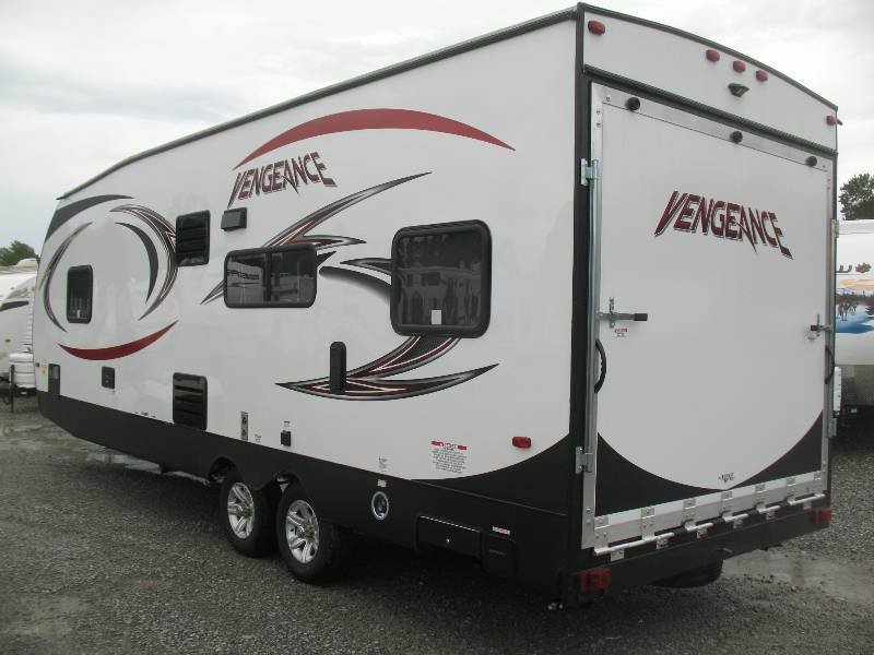 NEW 2016 FOREST RIVER VENGEANCE 25V - Overview | Berryland Campers