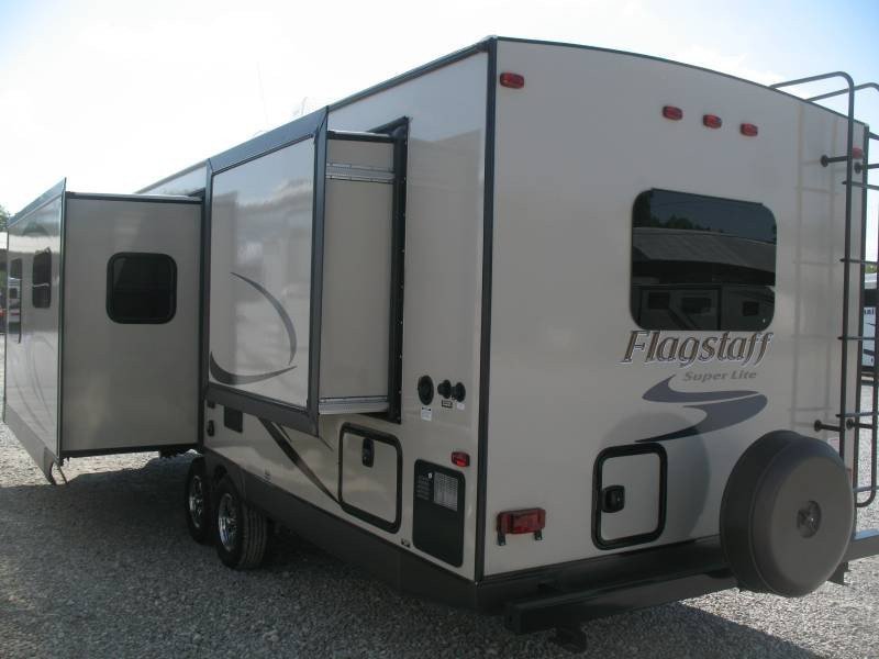 NEW 2015 FOREST RIVER FLAGSTAFF 26FKWS - Overview | Berryland Campers