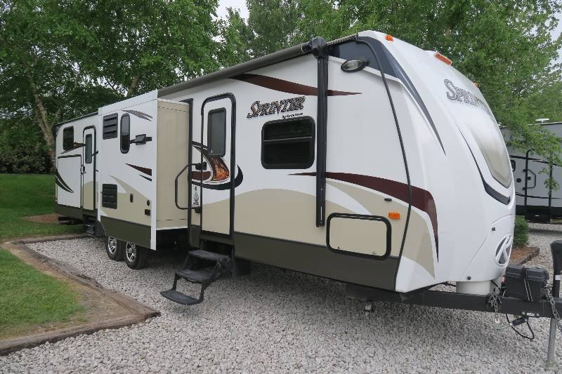 USED 2015 KEYSTONE SPRINTER 316BIK - Overview | Berryland Campers