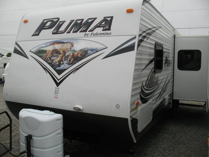 NEW 2015 PALOMINO PUMA 26RLSS - Overview | Berryland Campers