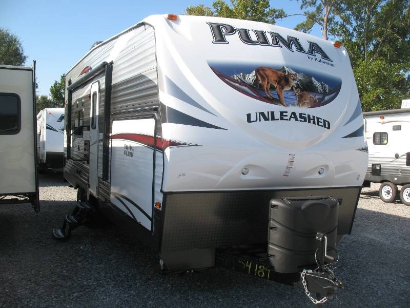 NEW 2015 PALOMINO PUMA 25TFS - Overview | Berryland Campers