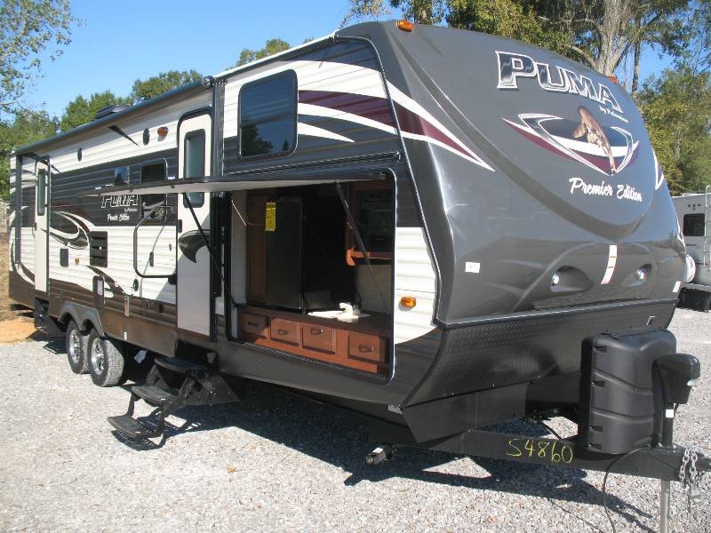 NEW 2015 PALOMINO PUMA 30FBSS - Overview | Berryland Campers