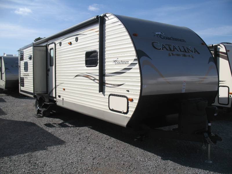 NEW 2015 COACHMEN CATALINA 333BHKS - Overview | Berryland Campers