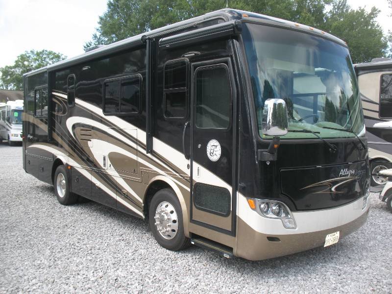USED 2015 TIFFIN ALLEGRO BREEZE 28BR - Overview | Berryland Campers