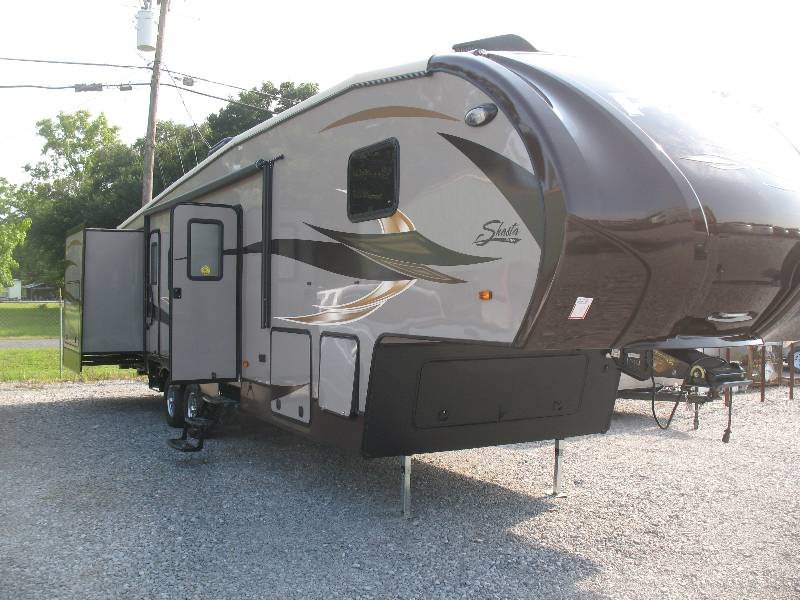 NEW 2015 SHASTA PHOENIX 35BH - Overview | Berryland Campers