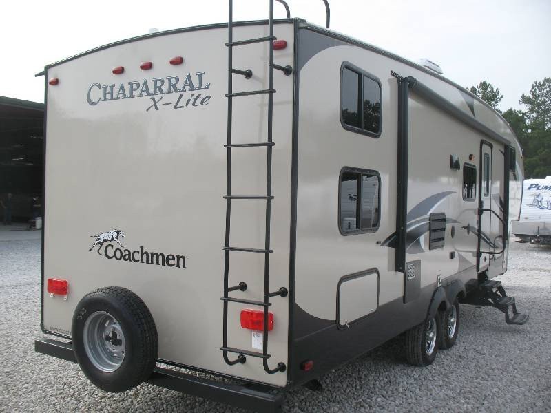 NEW 2015 COACHMEN CHAPARRAL 28BHS - Overview | Berryland Campers