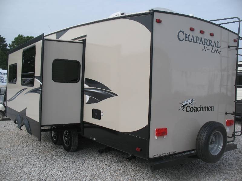 NEW 2015 COACHMEN CHAPARRAL 28BHS - Overview | Berryland Campers