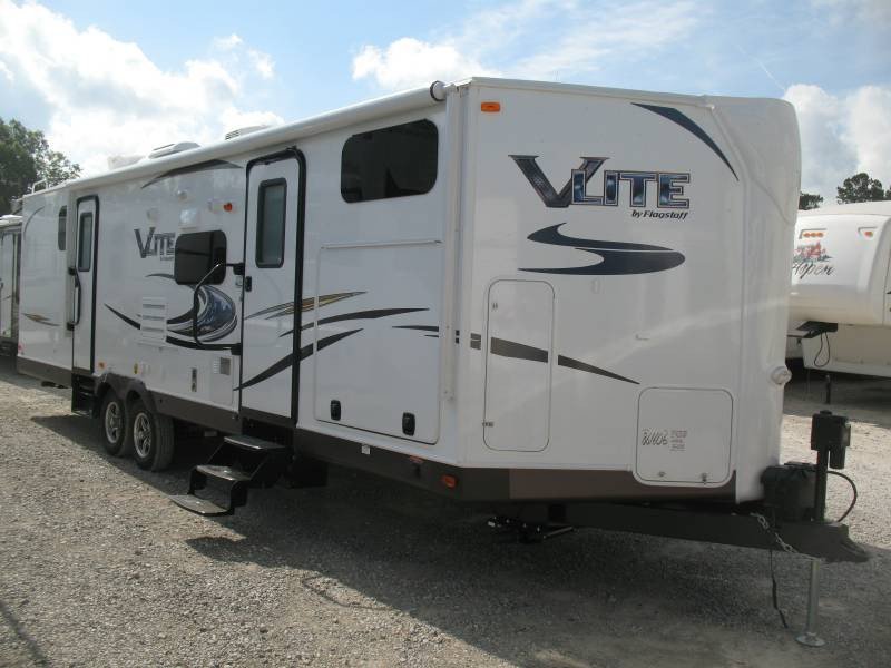 NEW 2015 FOREST RIVER V-LITE 30WTBSK - Overview | Berryland Campers