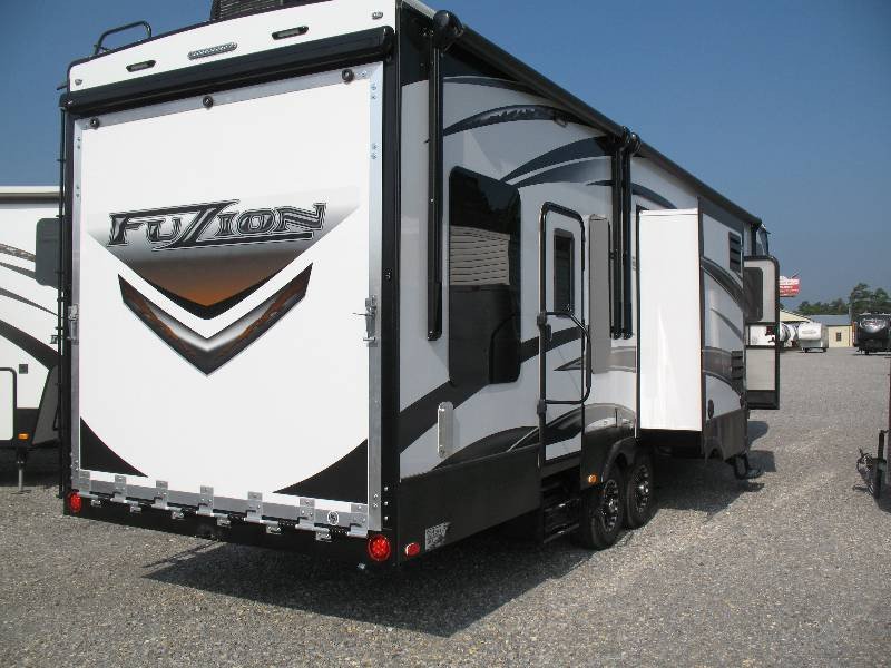 NEW 2015 KEYSTONE FUZION 34215 - Overview | Berryland Campers