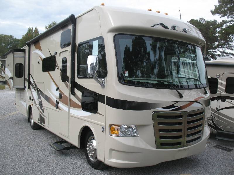 NEW 2015 THOR ACE 30.1 - Overview | Berryland Campers