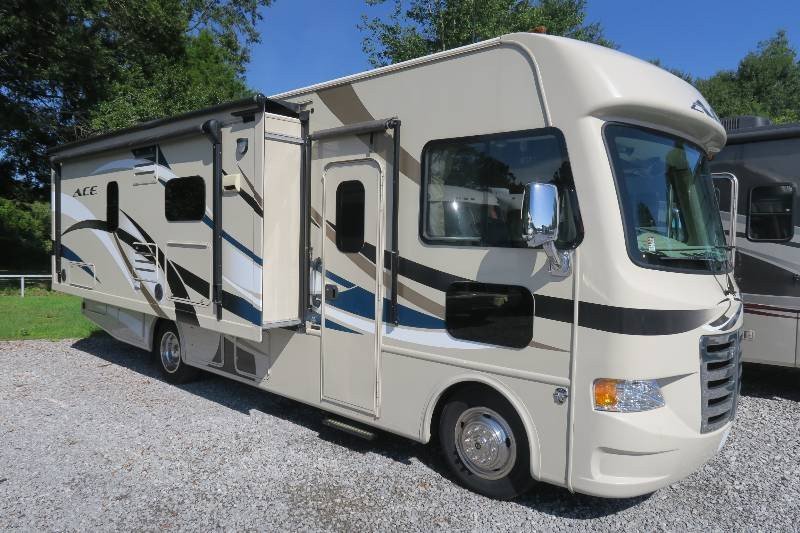 USED 2015 THOR ACE 27.1 - Overview | Berryland Campers