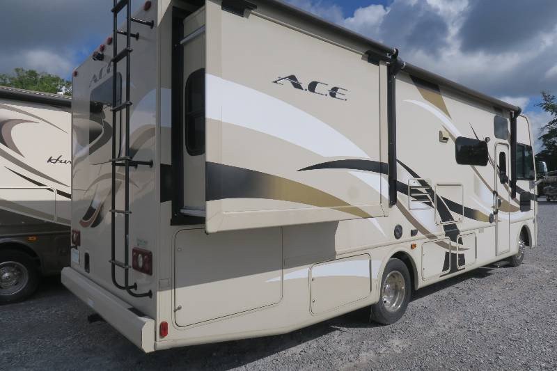 USED 2015 THOR ACE 30.1 - Overview | Berryland Campers