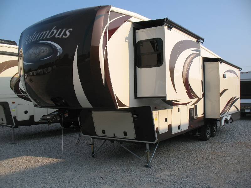 NEW 2015 PALOMINO COLUMBUS 320RS - Overview | Berryland Campers