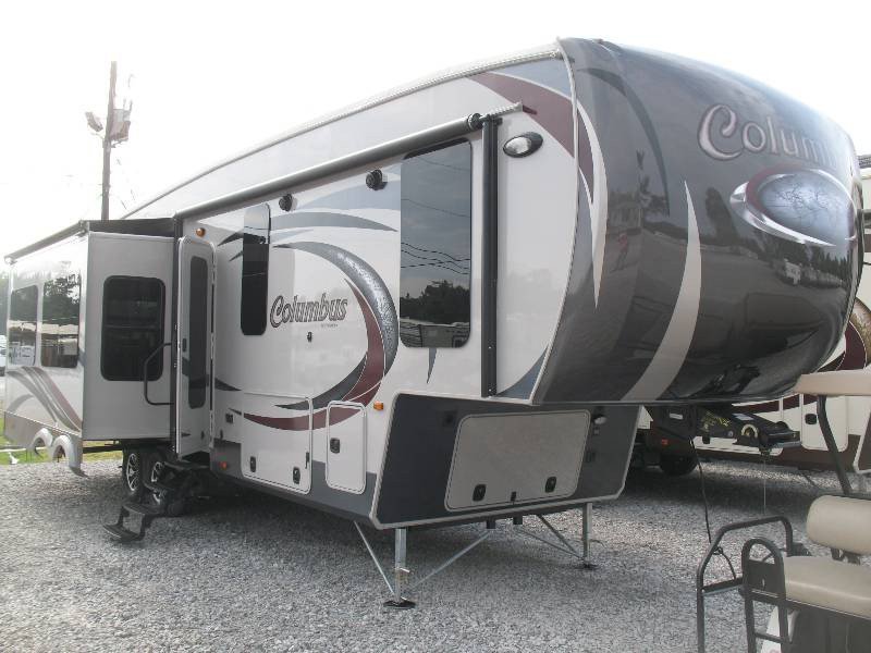 NEW 2015 PALOMINO COLUMBUS 320RS - Overview | Berryland Campers