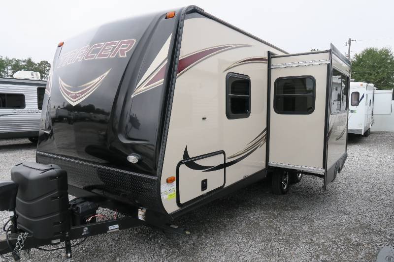 USED 2015 PRIME TIME TRACER 230FBS - Overview | Berryland Campers