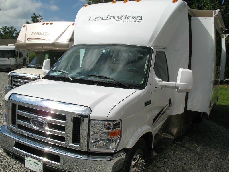 NEW 2014 FOREST RIVER LEXINGTON 265DS - Overview | Berryland Campers