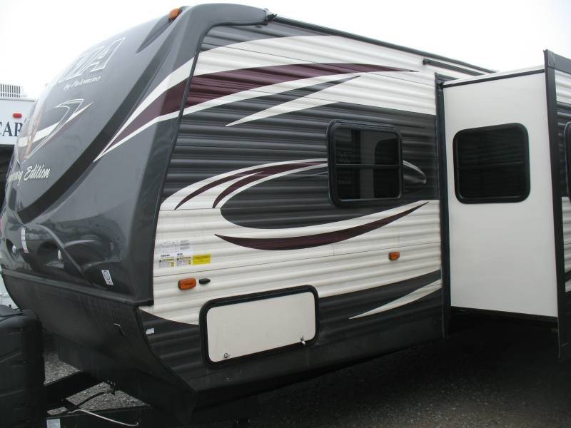 NEW 2014 PALOMINO PUMA 31BHSS - Overview | Berryland Campers