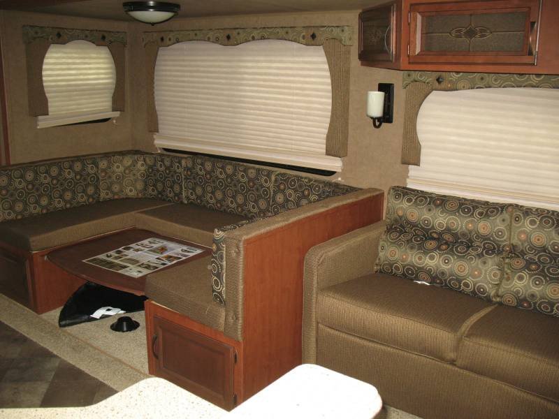 NEW 2014 PALOMINO PUMA 31BHSS - Overview | Berryland Campers