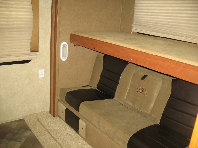 NEW 2014 PALOMINO PUMA 31BHSS - Overview | Berryland Campers