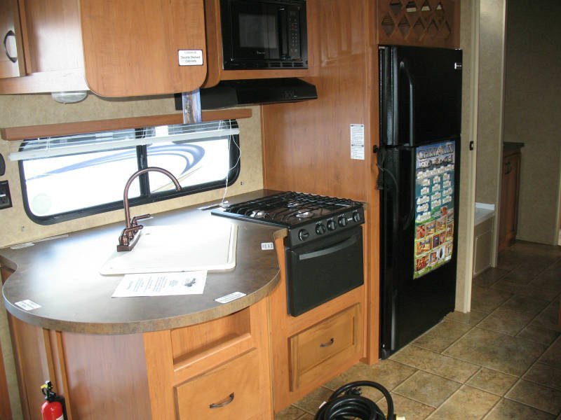 NEW 2014 FOREST RIVER CHEROKEE 39P - Overview | Berryland Campers