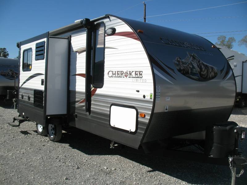 NEW 2014 FOREST RIVER CHEROKEE 204RB - Overview | Berryland Campers