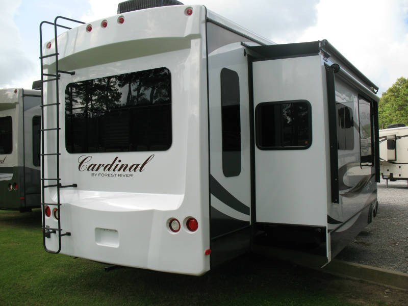 NEW 2014 FOREST RIVER CARDINAL 3450RL - Overview | Berryland Campers