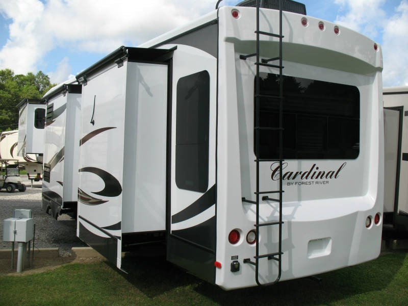 NEW 2014 FOREST RIVER CARDINAL 3450RL - Overview | Berryland Campers