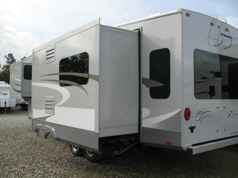 NEW 2014 OPEN RANGE OPEN RANGE 337RLS - Overview | Berryland Campers