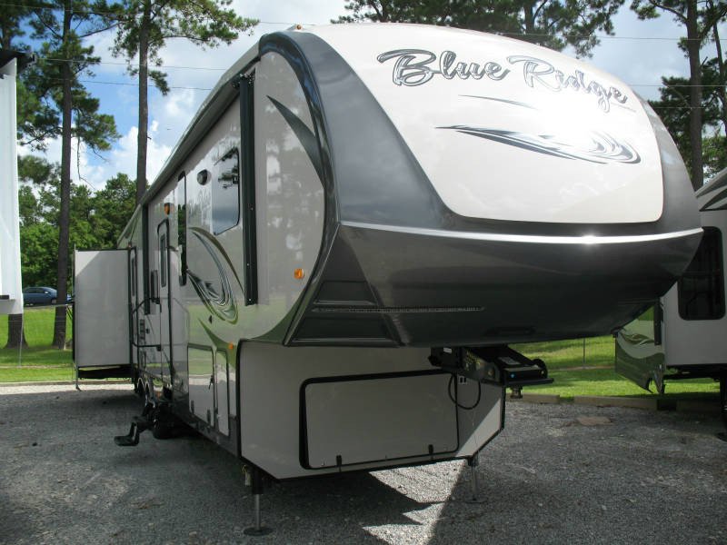 NEW 2014 FOREST RIVER BLUE RIDGE BY CARDINAL 3710BH - Overview ...