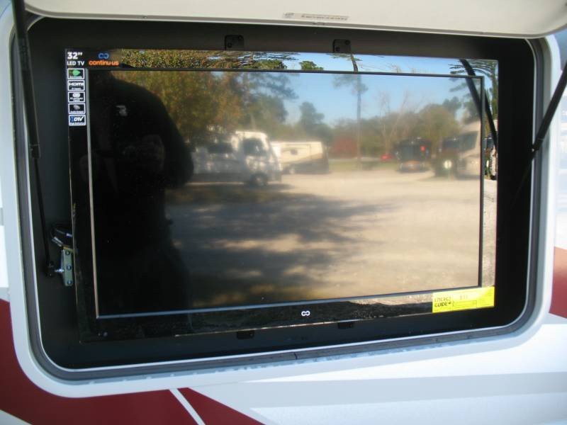 NEW 2014 THOR AXIS 24.1 - Overview | Berryland Campers