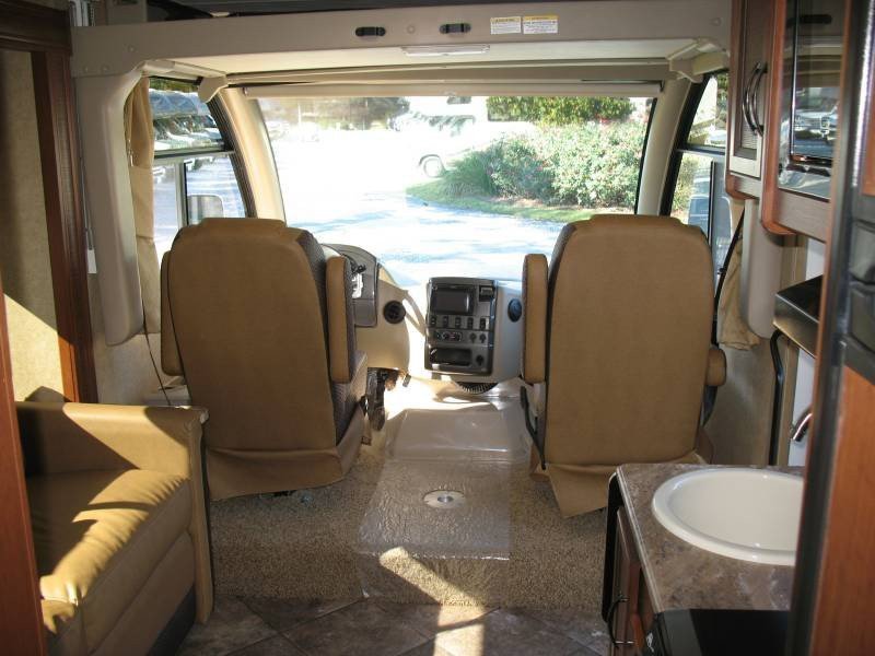 NEW 2014 THOR AXIS 24.1 - Overview | Berryland Campers