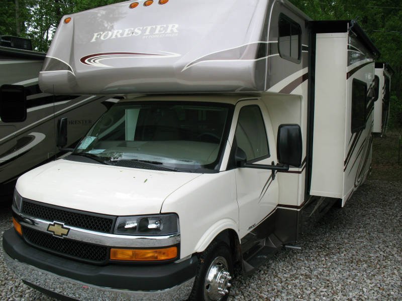 NEW 2013 FOREST RIVER FORESTER 2861 - Overview | Berryland Campers