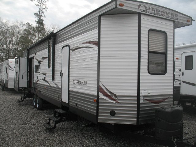 NEW 2013 FOREST RIVER CHEROKEE 39H - Overview | Berryland Campers