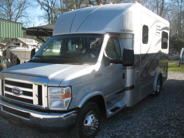 NEW 2013 PLEASURE WAY PLEASURE WAY PURSUIT 6.8L - Overview | Berryland ...