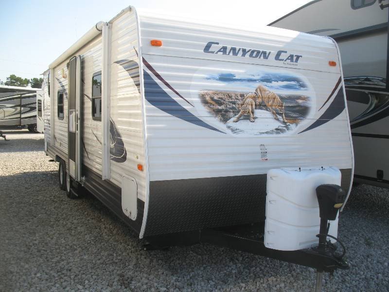 USED 2013 PALOMINO CANYON CAT 27FQC - Overview | Berryland Campers