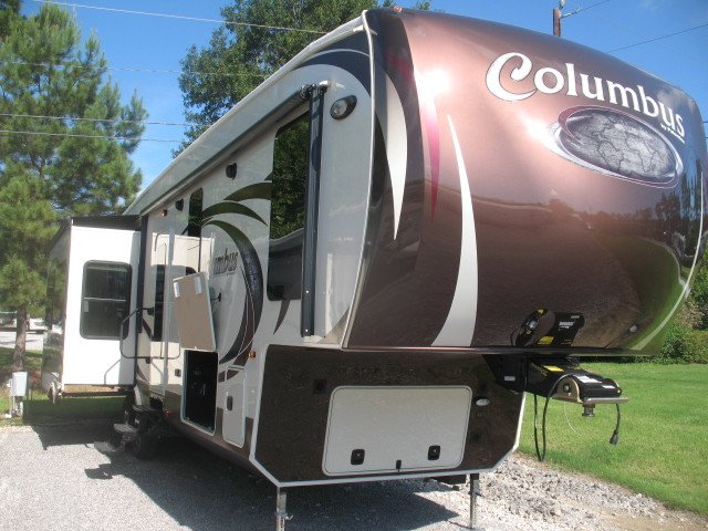 NEW 2013 PALOMINO COLUMBUS 365RL - Overview | Berryland Campers