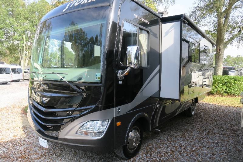 USED 2013 FLEETWOOD STORM 28F - Overview | Berryland Campers